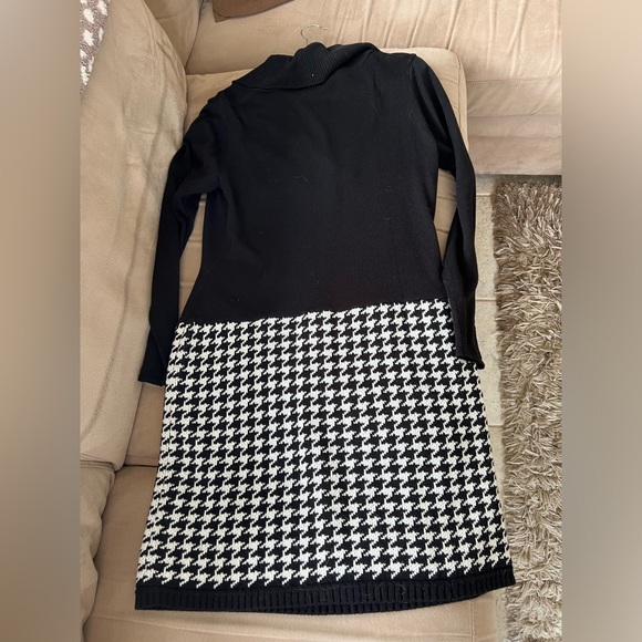 VENUS | Dresses | Venus Printed Sweater Dress Cowl Neck Nwot Tried On ...